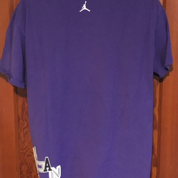 Jordan | Shirts | Euc Nike Air Jordan Jumpman Shirt Side Logo Xl | Poshmark